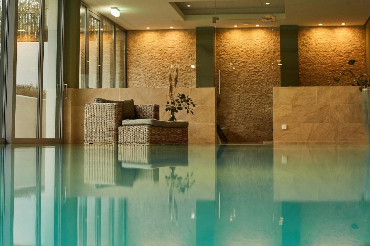 Hotel Fuchsbau Romantik Hotel & Spa Restaurant & Fox Bar Timmendorfer ...